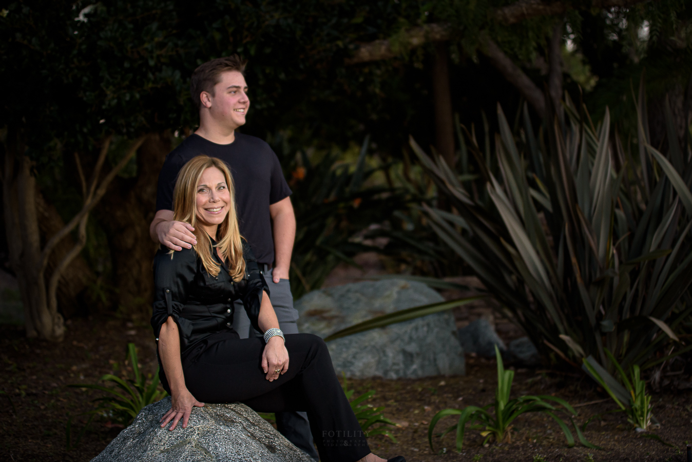 Flohr Headshots and Family Portraits, Carmel Valley | Fotility